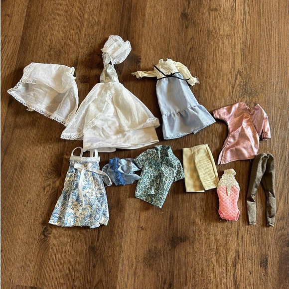 Unbranded | Toys | Vintage Barbie Lot Of Items Of Clothing Wedding ...